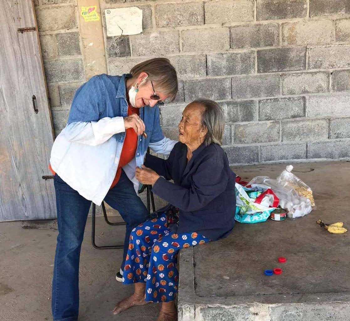 Mun: Welcome to Our Adopt an Elder Program | Mundo Exchange